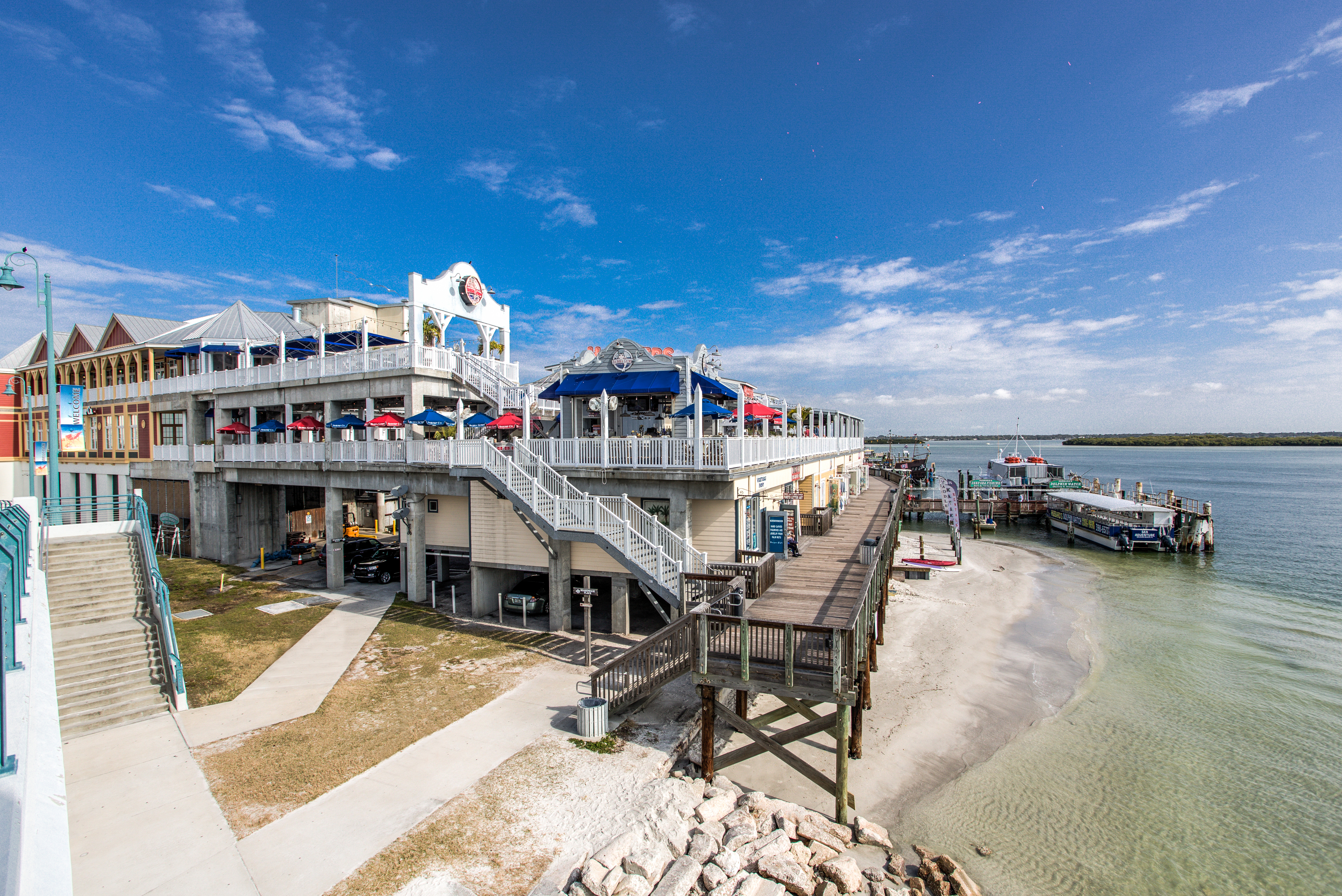 Bubba Gump Madeira Beach, FL | Seafood Restaurant