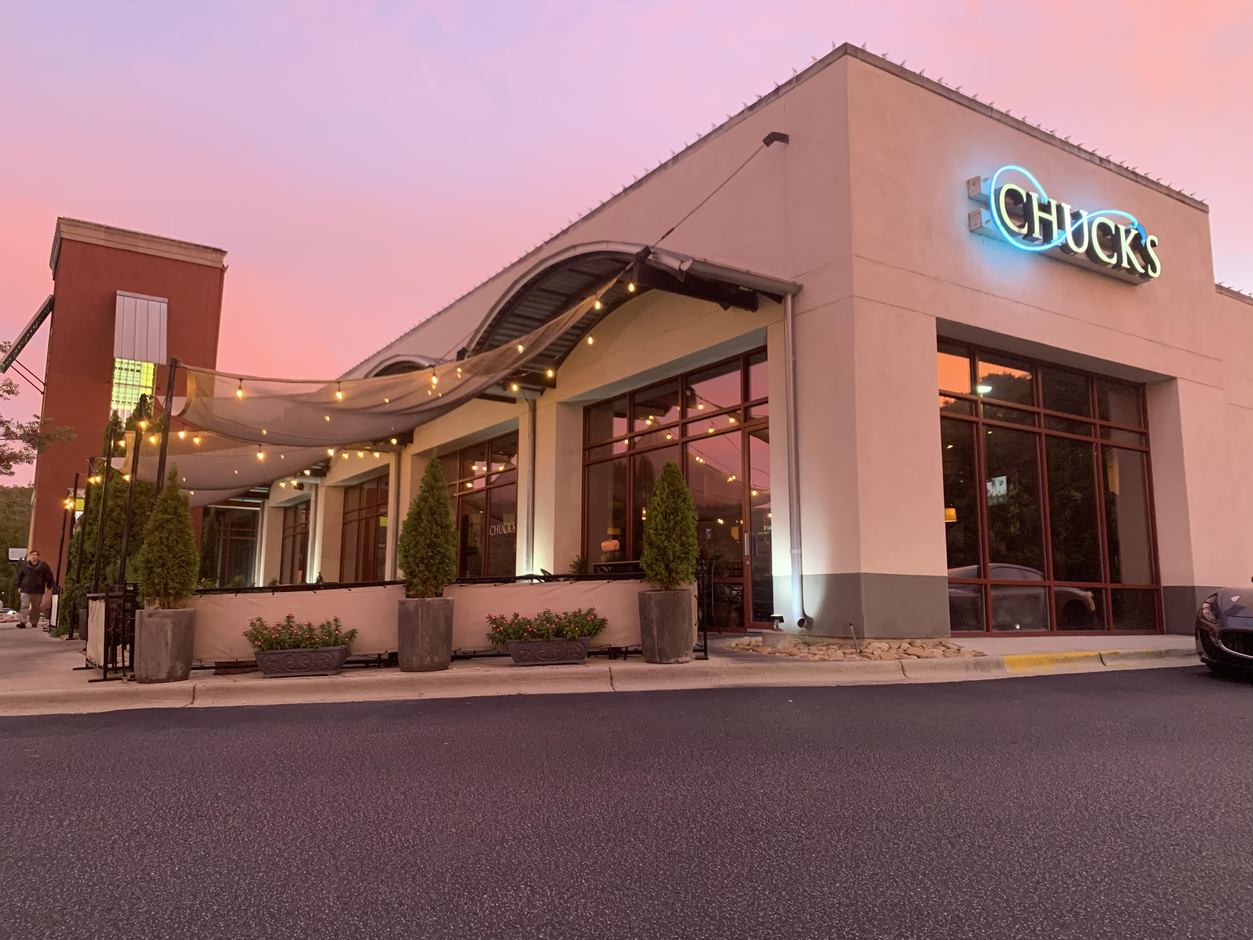 Chuck's Fish | Seafood Restaurant | Seafood, Steaks, Sushi | Birmingham, AL