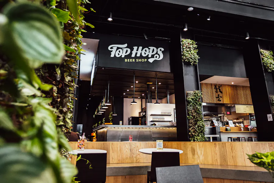 Top Hops at Urbanspace 100 Pearl Street | Top Hops Beer Shop in New ...
