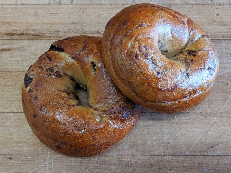 Cinnamon Raisin Bagels - Bag of 6 | Bagel Sphere