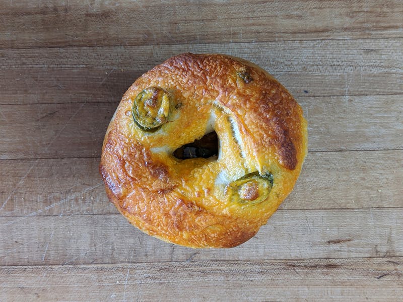 Jalapeno Cheddar Bagels - Bag of 6 | Bagel Sphere