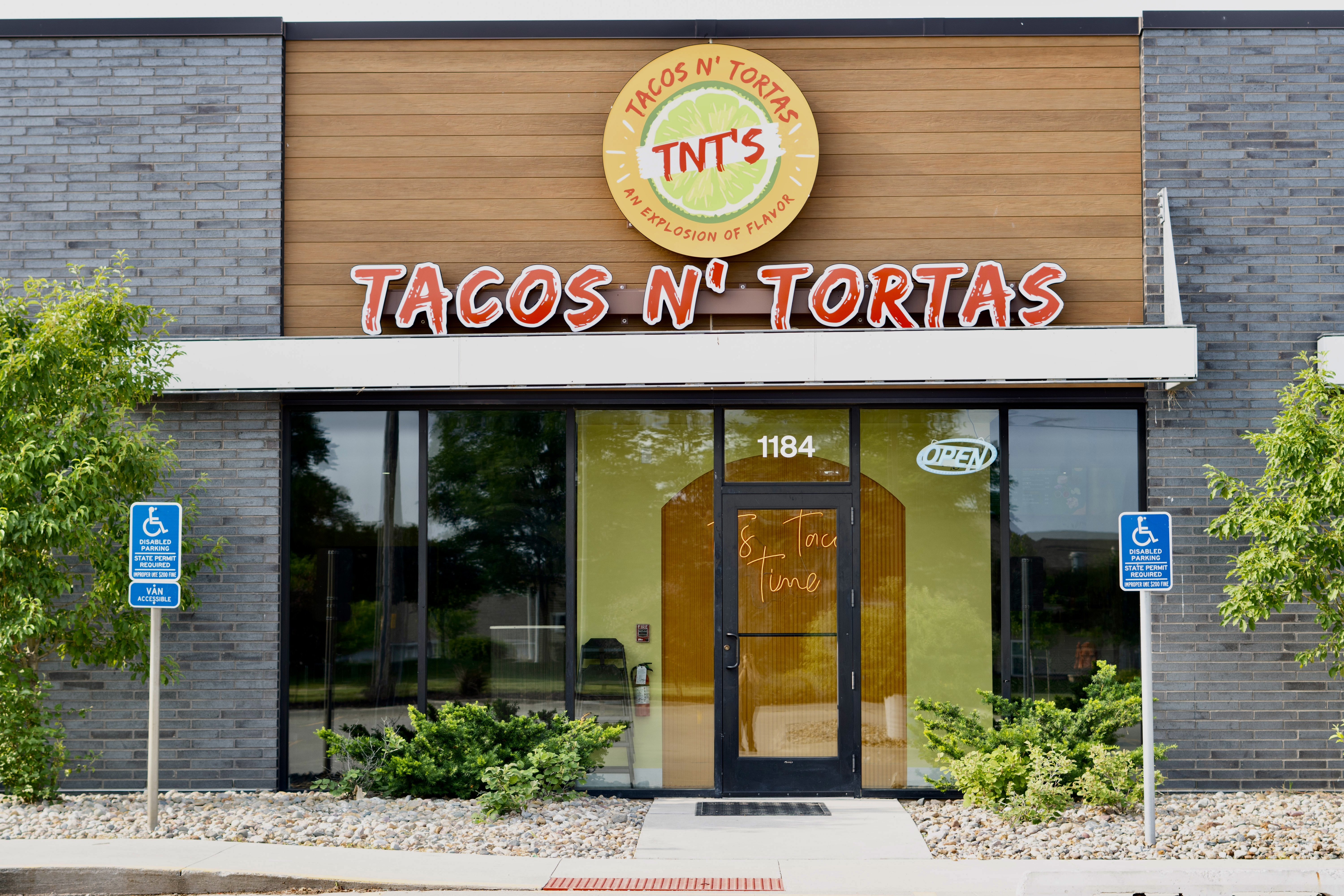 TNT's Tacos N' Tortas in Waukee | Tacos Near Me | Catering