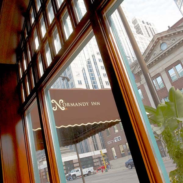 Best Western Normandy Inn | Hours + Location | Normandy Inn & Suites ...