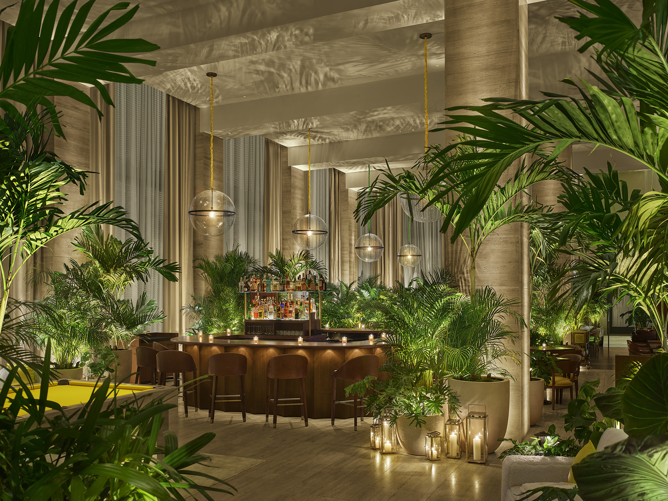 Lobby Bar | Hours + Location | JF Restaurants