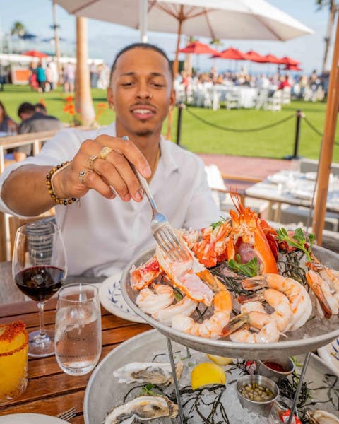 have-you-tried-our-ice-cold-shellfish-platter | Best Dining in Coronado