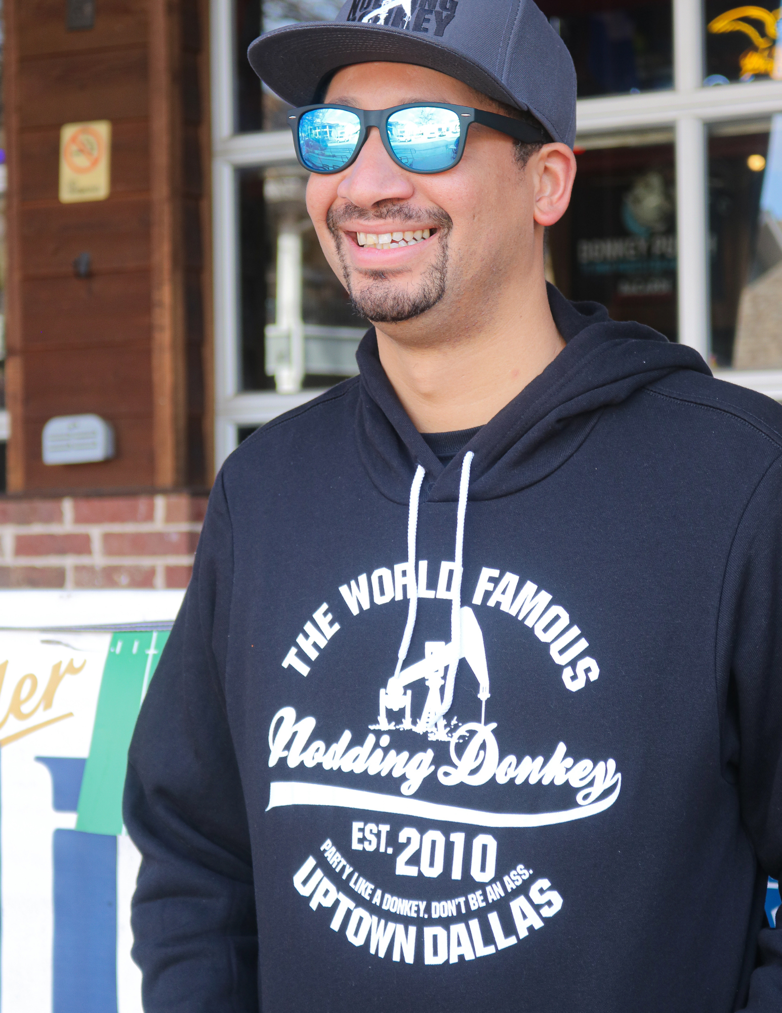 Blackout | The Nodding Donkey | Sports Bar in Dallas, TX