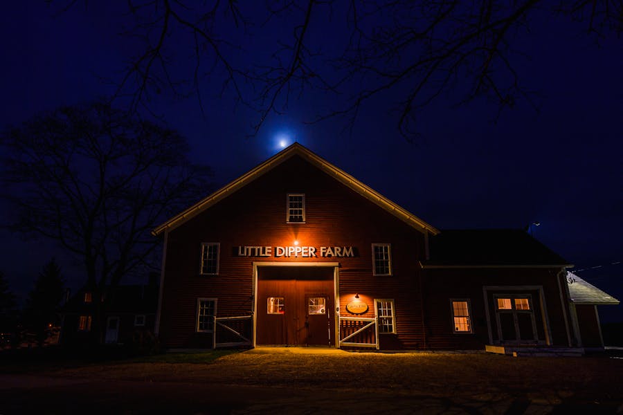 Hours & Location | Chef's Table At Little Dipper Farm in Brooklyn, CT