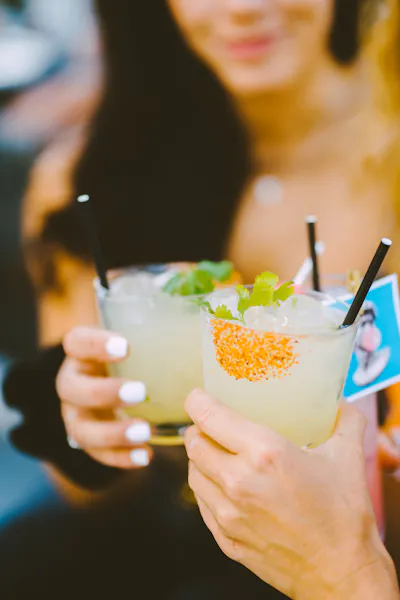 Rooftop Bar Food & Drink Menus | The Easton Rooftop Pool & Lounge