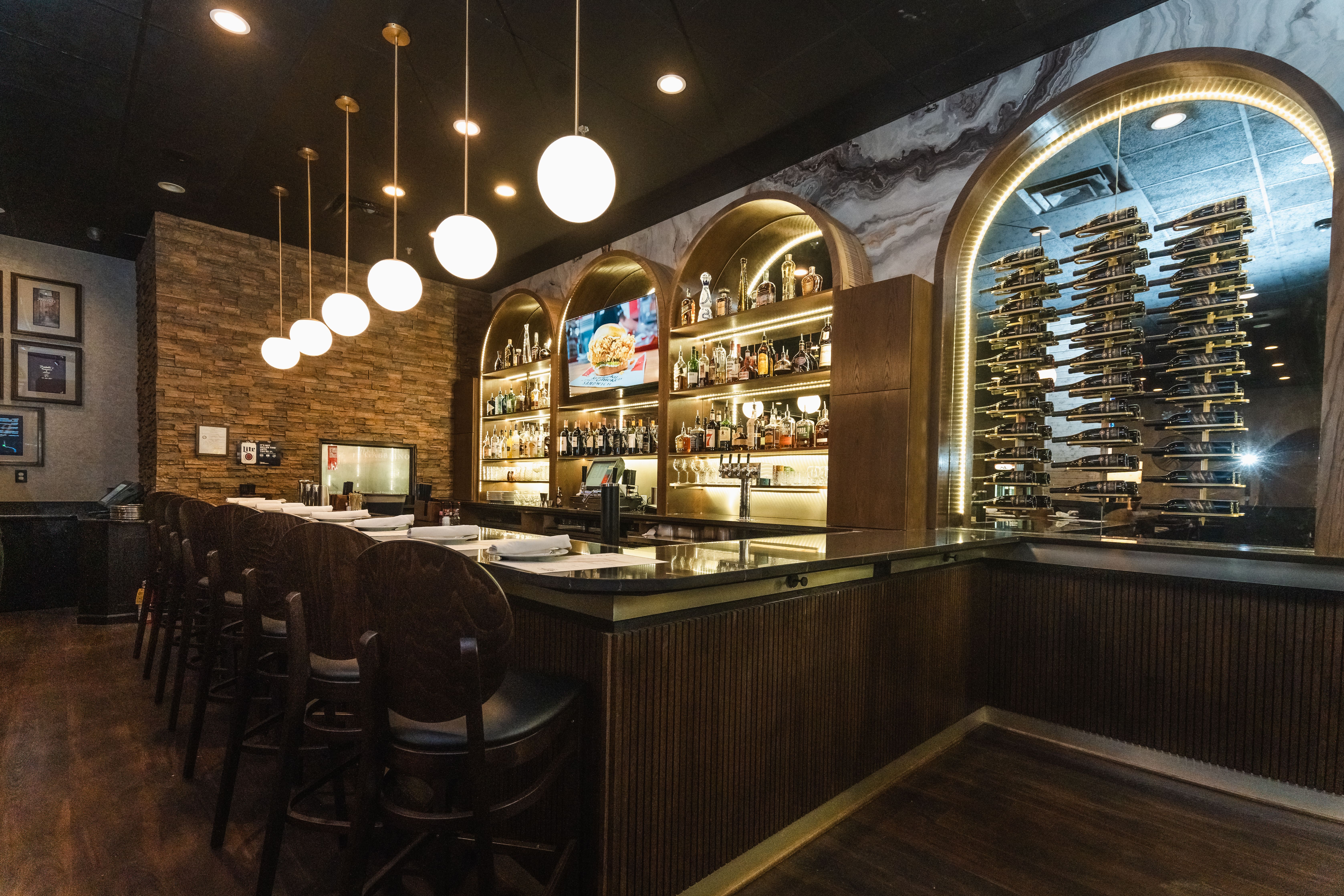 Fratelli's italian restaurant store