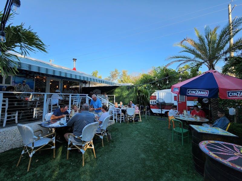 Italian Food Company | Top Restaurant for Pizza and Pasta