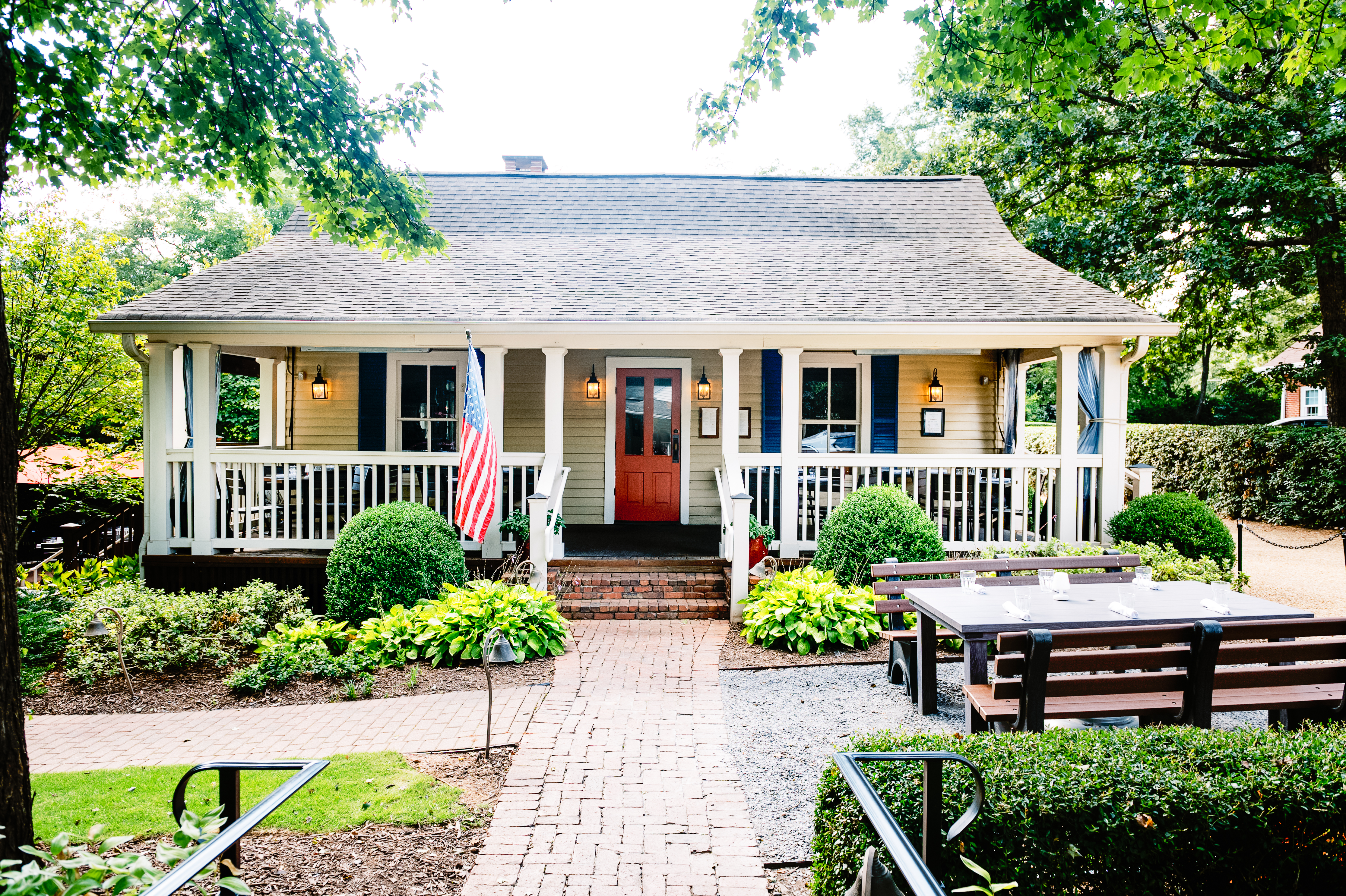 Table & Main: Simple, Seasonal, Southern Restaurant in Roswell, GA