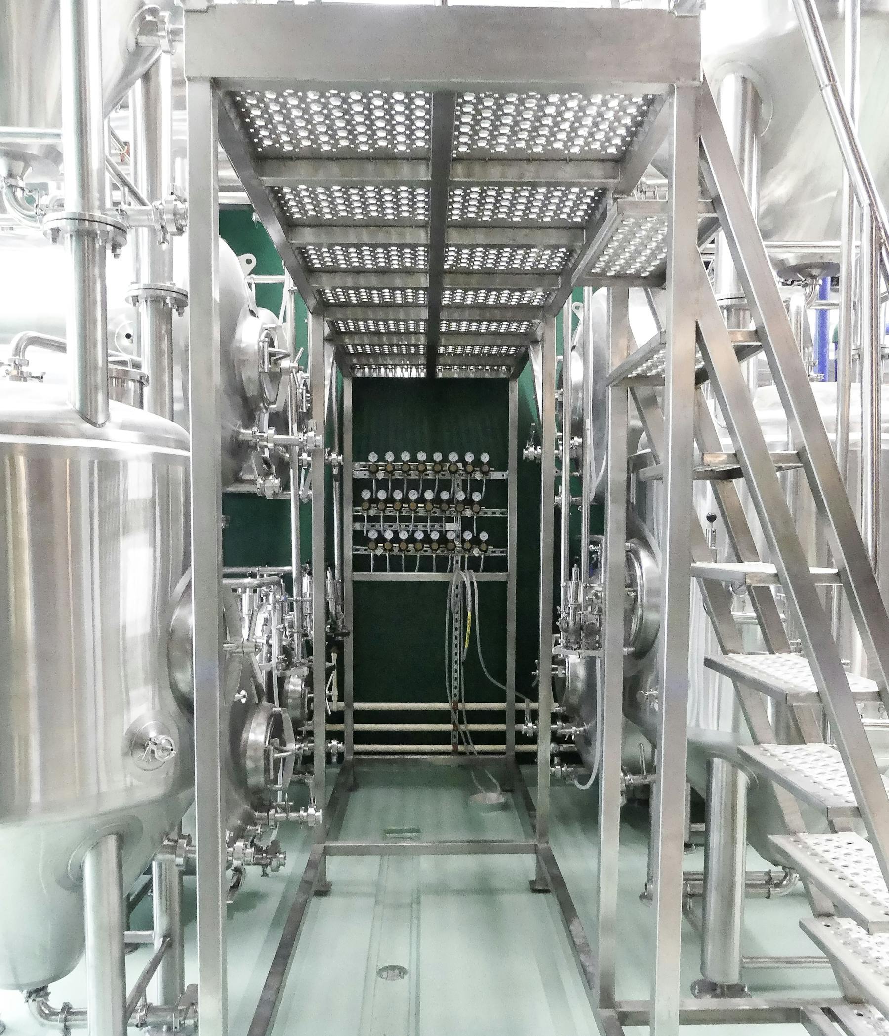 BeeZr Gastropub + Social Exchange | Gastropub in Huntsville, AL