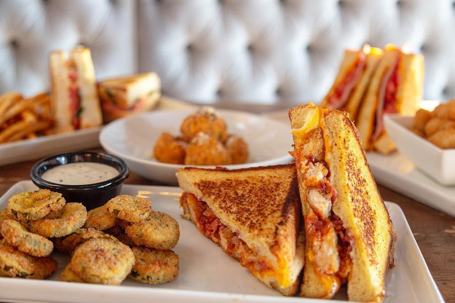 About Us | Cheesie's in Chicago, IL