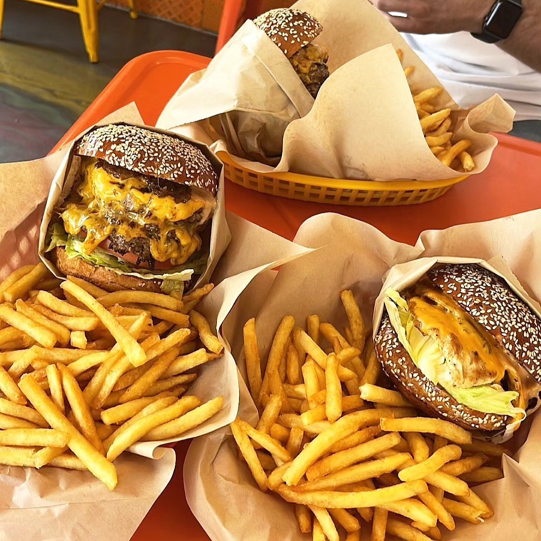 About | Burger District in Los Angeles, CA