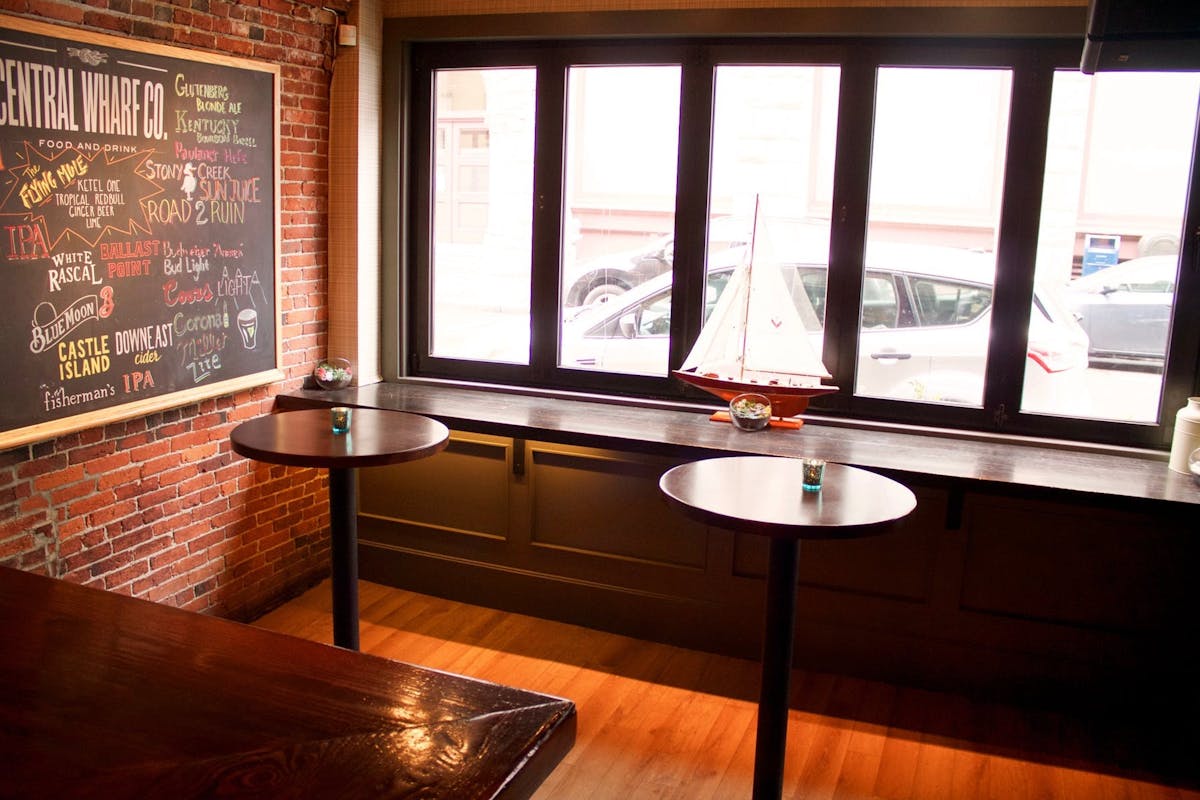 Main Bar Windows | Central Wharf Company - Glynn Hospitality