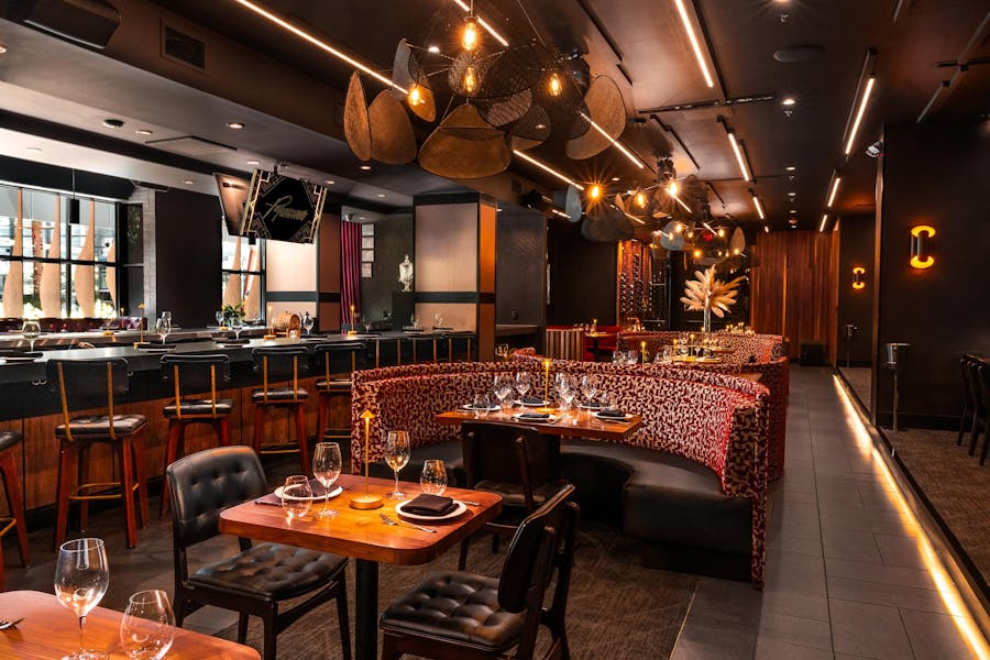 Dining Room at Paparazzi Chophouse