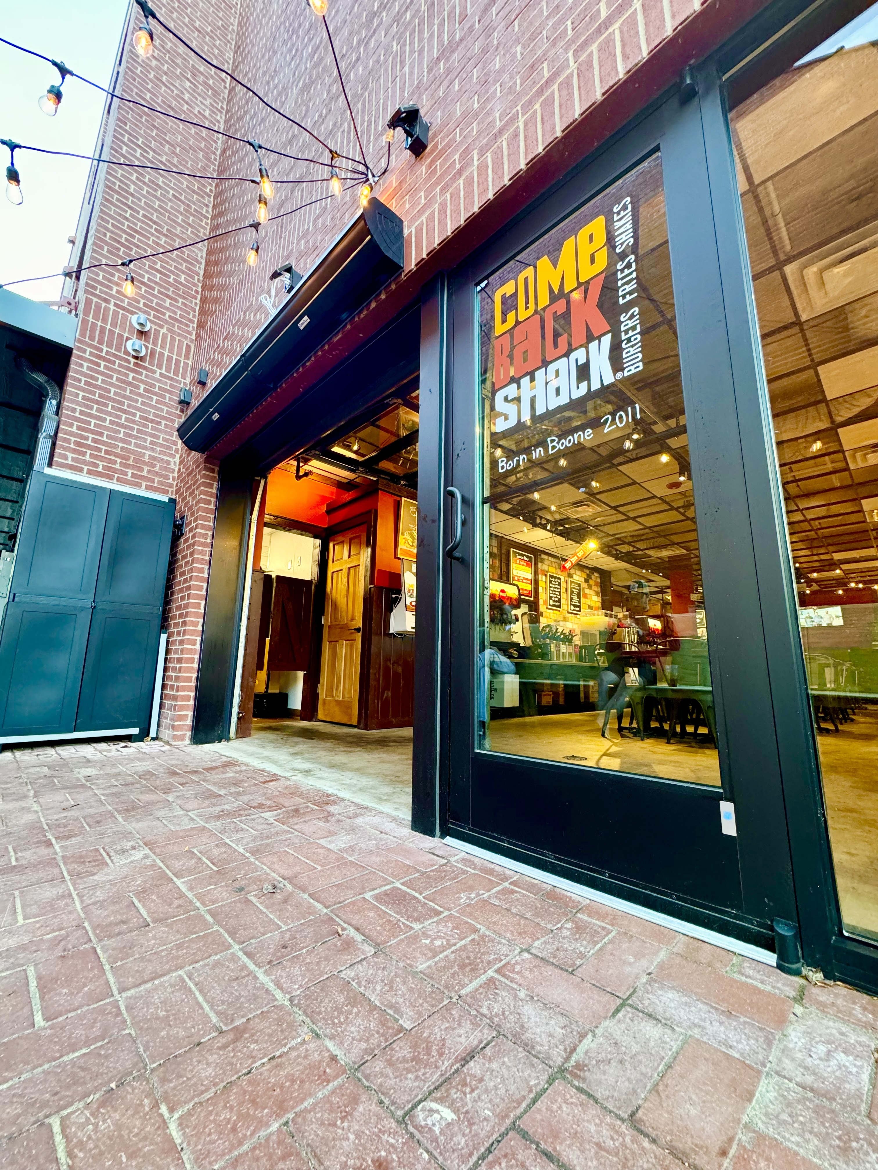 Downtown Boone, NC | Hours + Location | Come Back Shack | Burger Restaurant