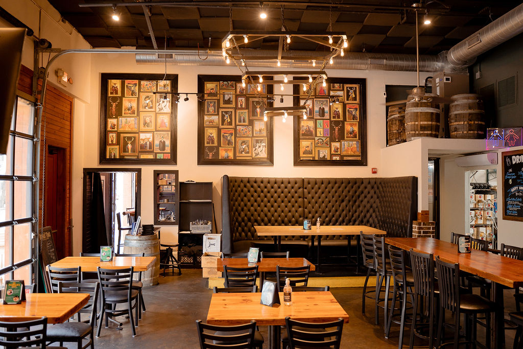 Den | State and Allen | American Restaurant in Dallas, TX