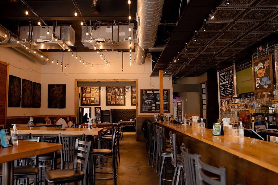Bar Area | State and Allen | American Restaurant in Dallas, TX
