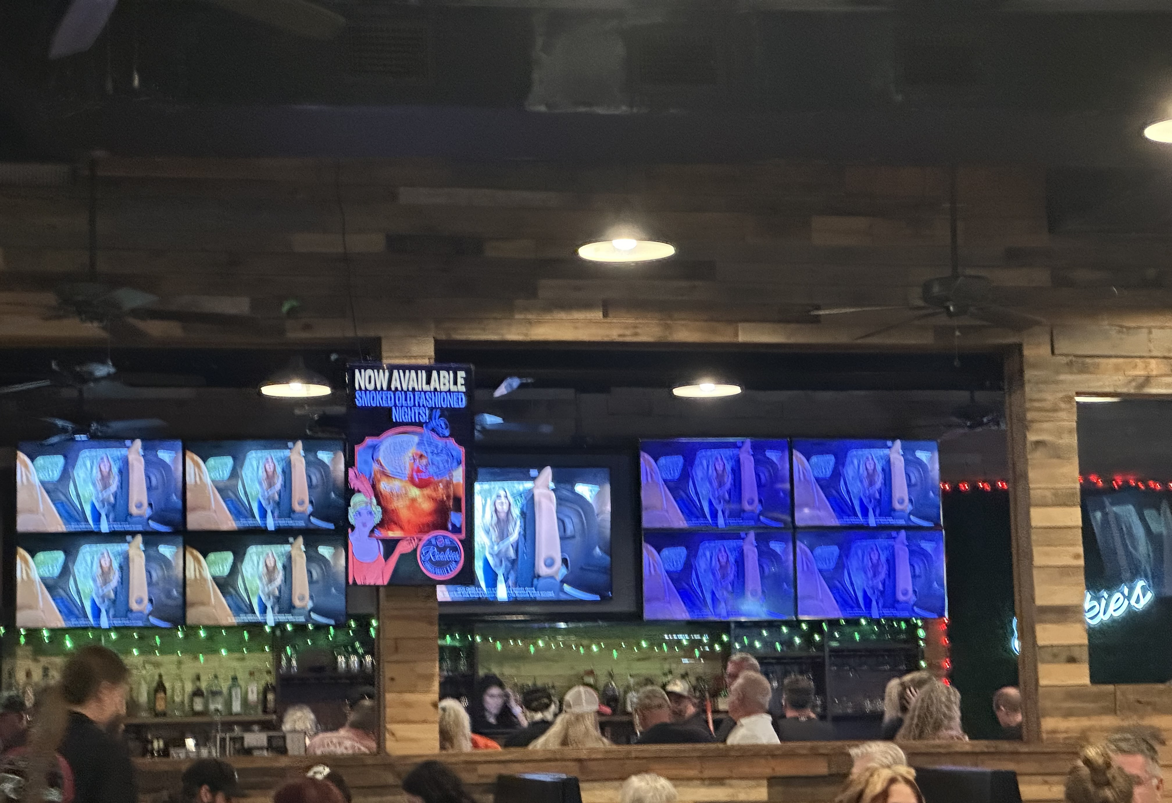 Private Events | Rookies Sports Bar in Spring Hill, FL