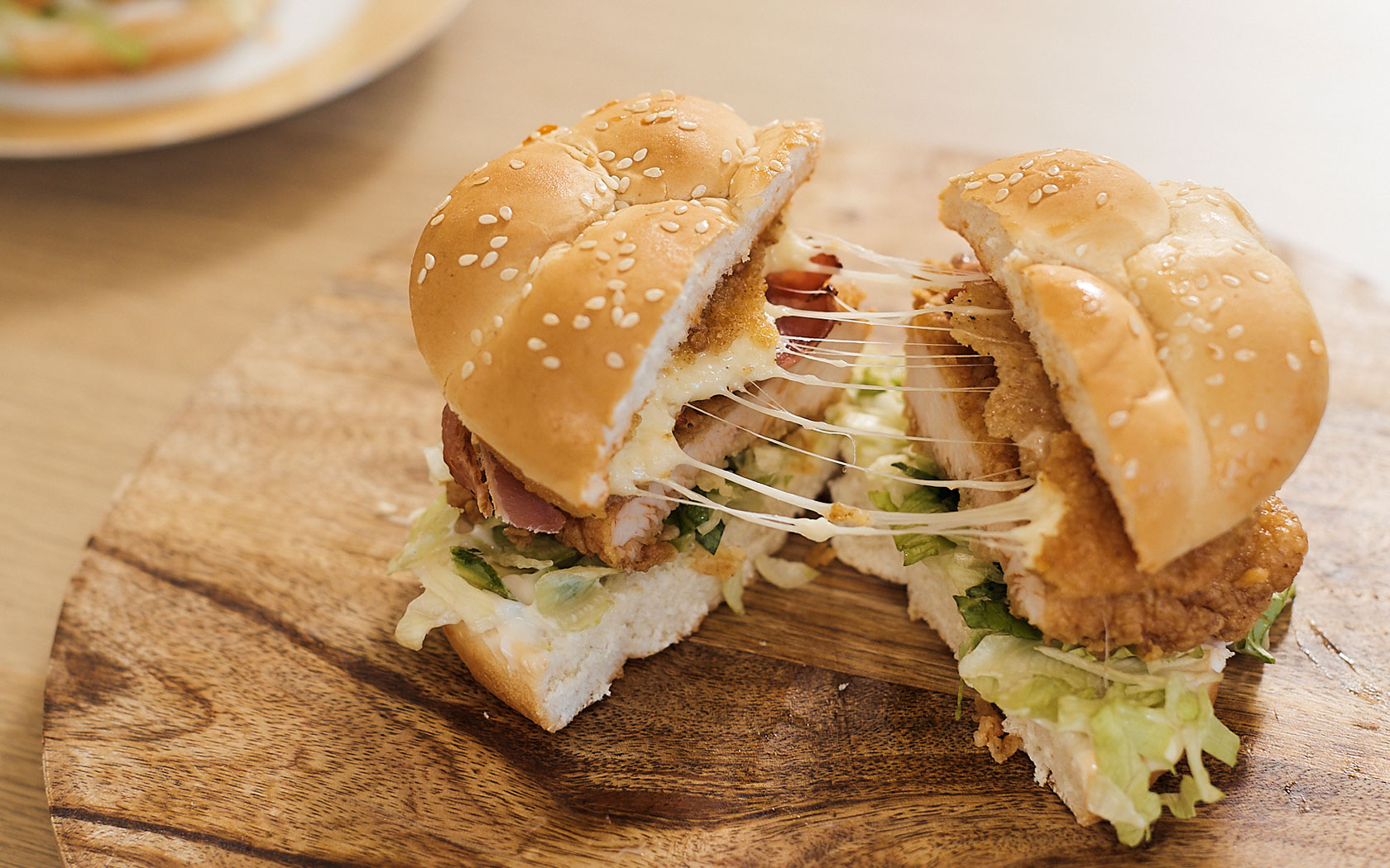 Halal Zinger Burger Sacramento | Halal Fried Chicken