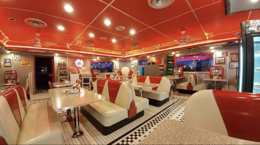 About Us | Gus's Diner in WI