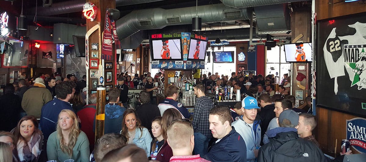 About | R Bar in Columbus, OH