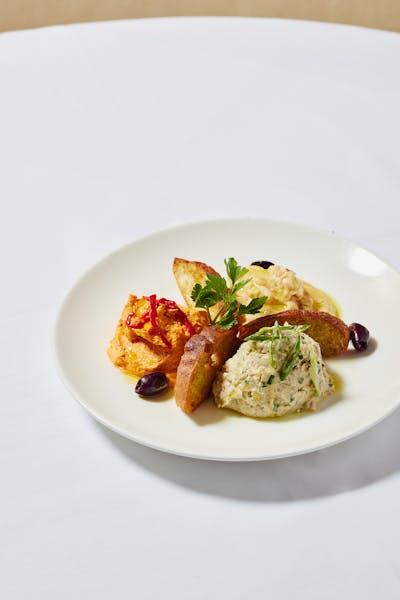 Reservations | The Avra Group in NY, CA & FL