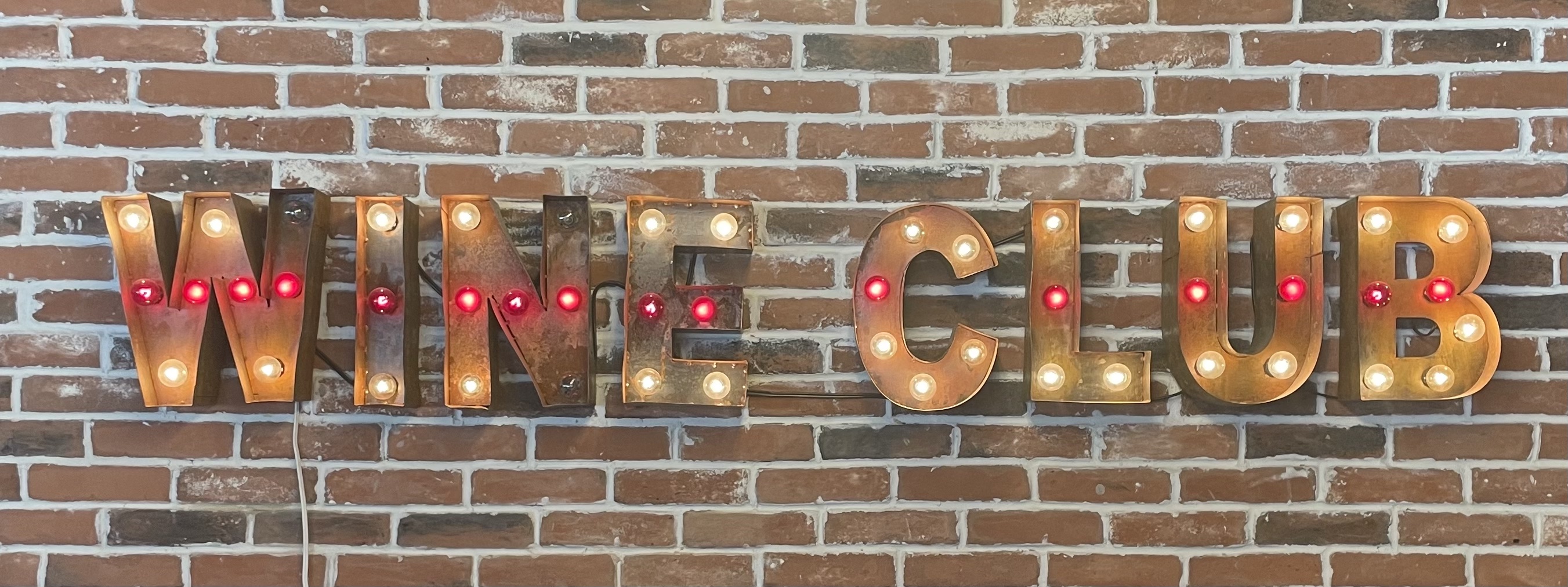 Wine Club | Louie's Wine Dive | American Restaurant & Bar in the US