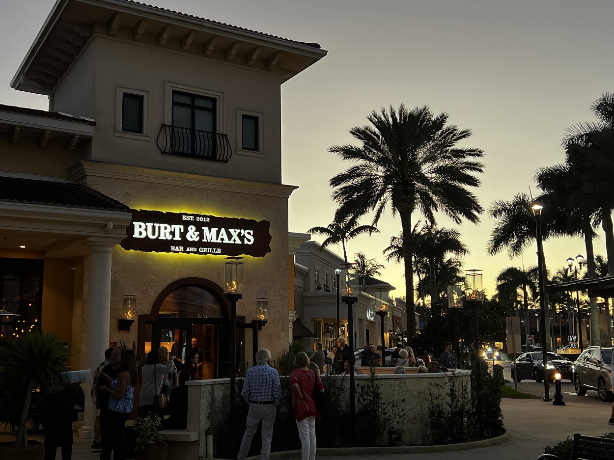 Holiday Happenings | Burt and Max's | Modern American Restaurant in ...