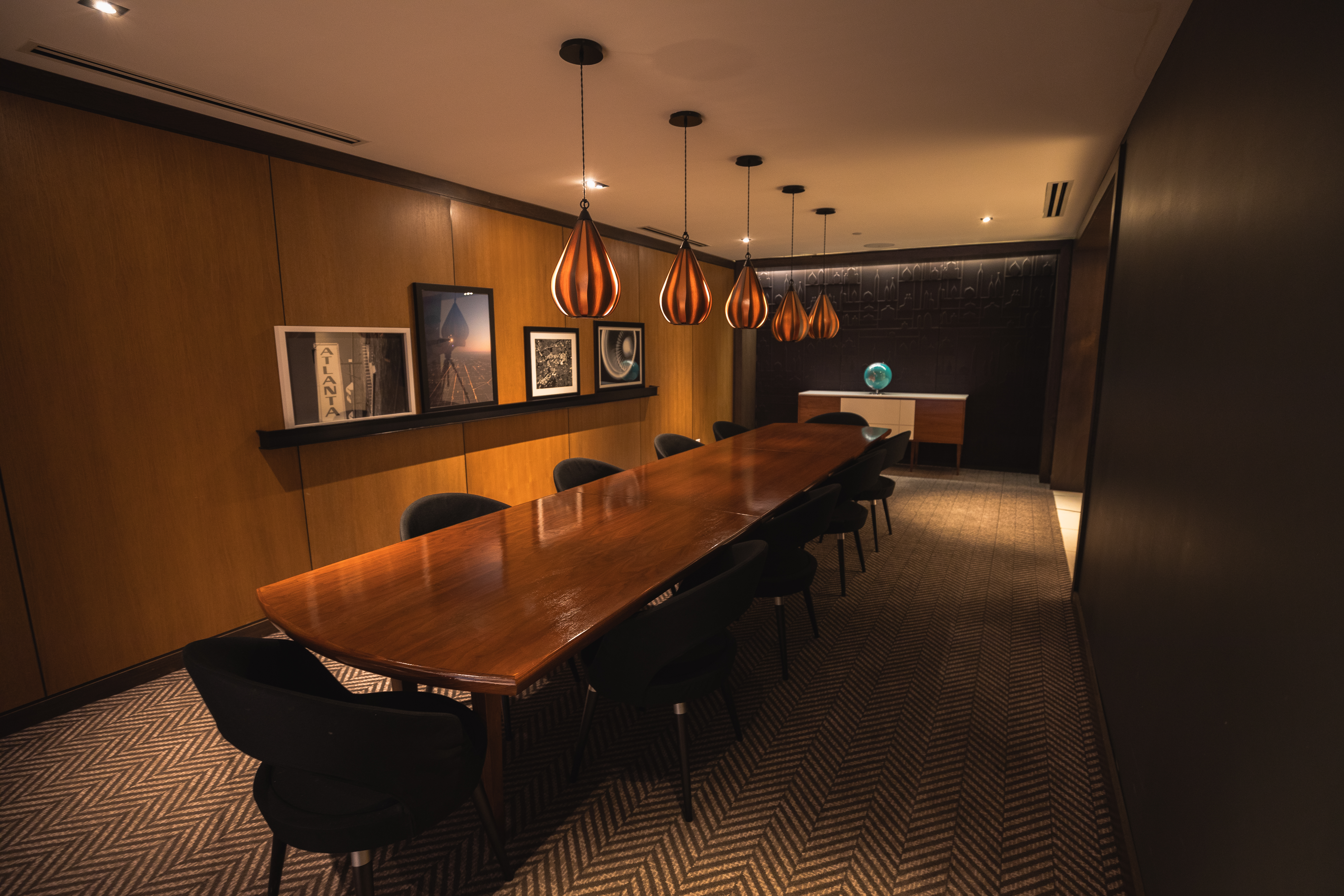 Longitude 84 Bar & Lounge | Portico in Atlanta, GA