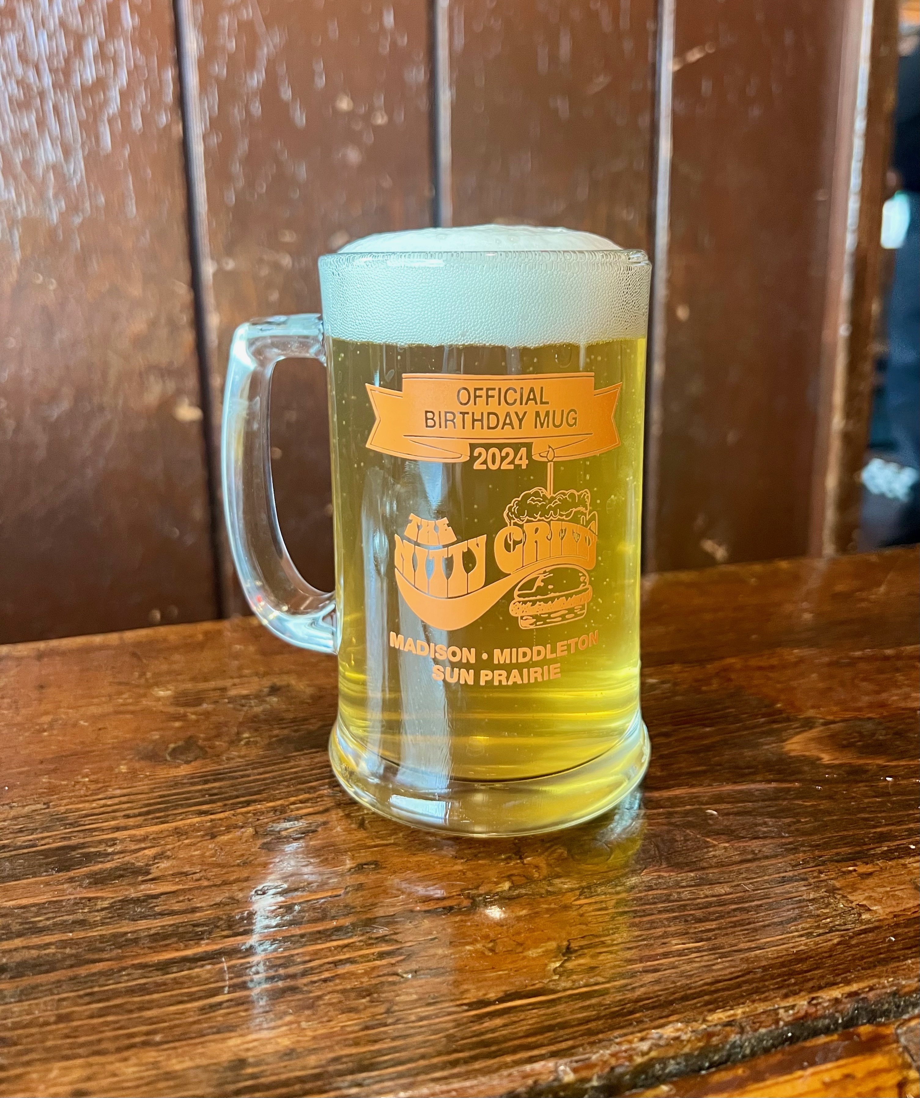 Happy Hour | Nitty Gritty | American Restaurant in WI