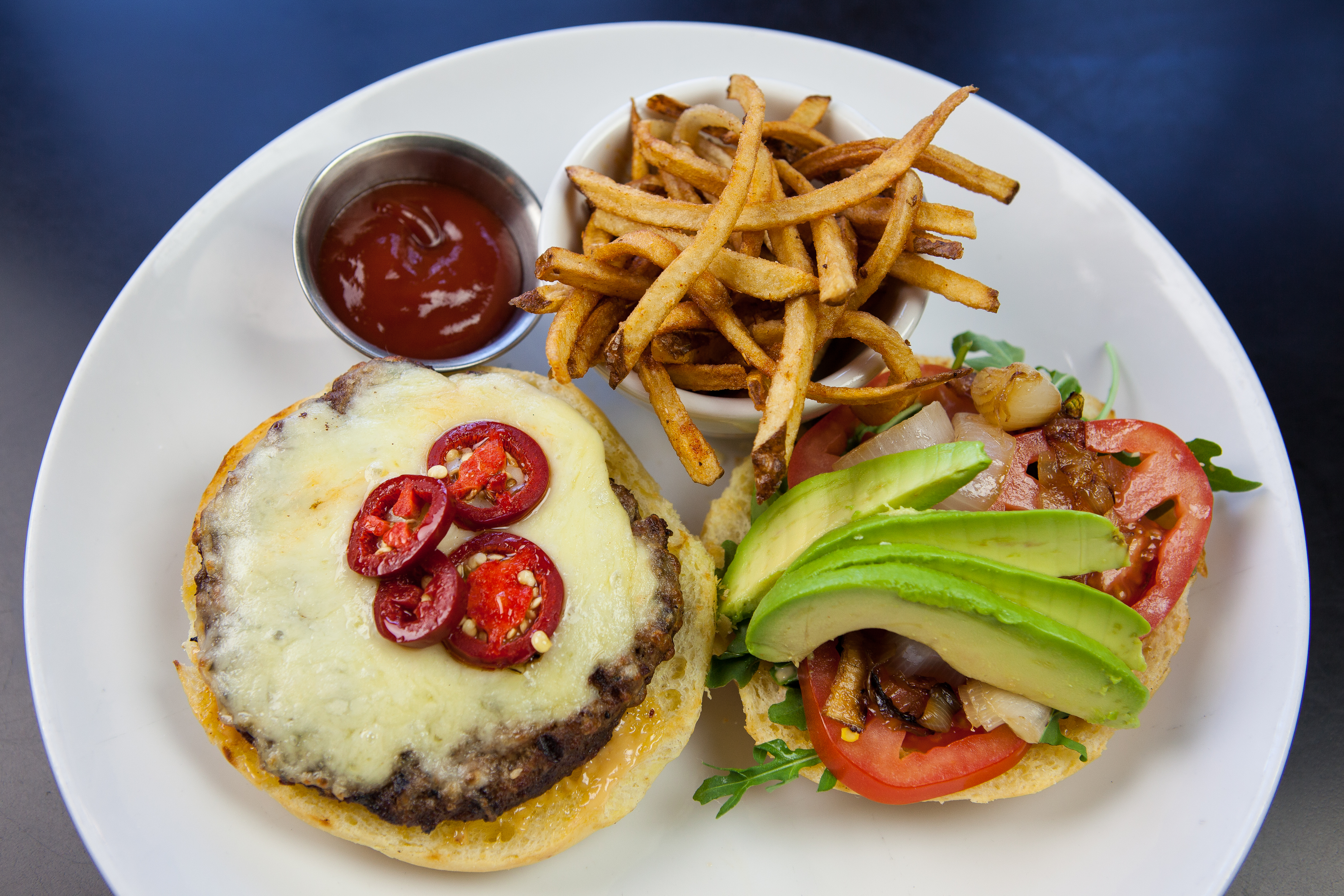 Wood-grilled Hugo's Burger Lunch good | Backstreet Cafe