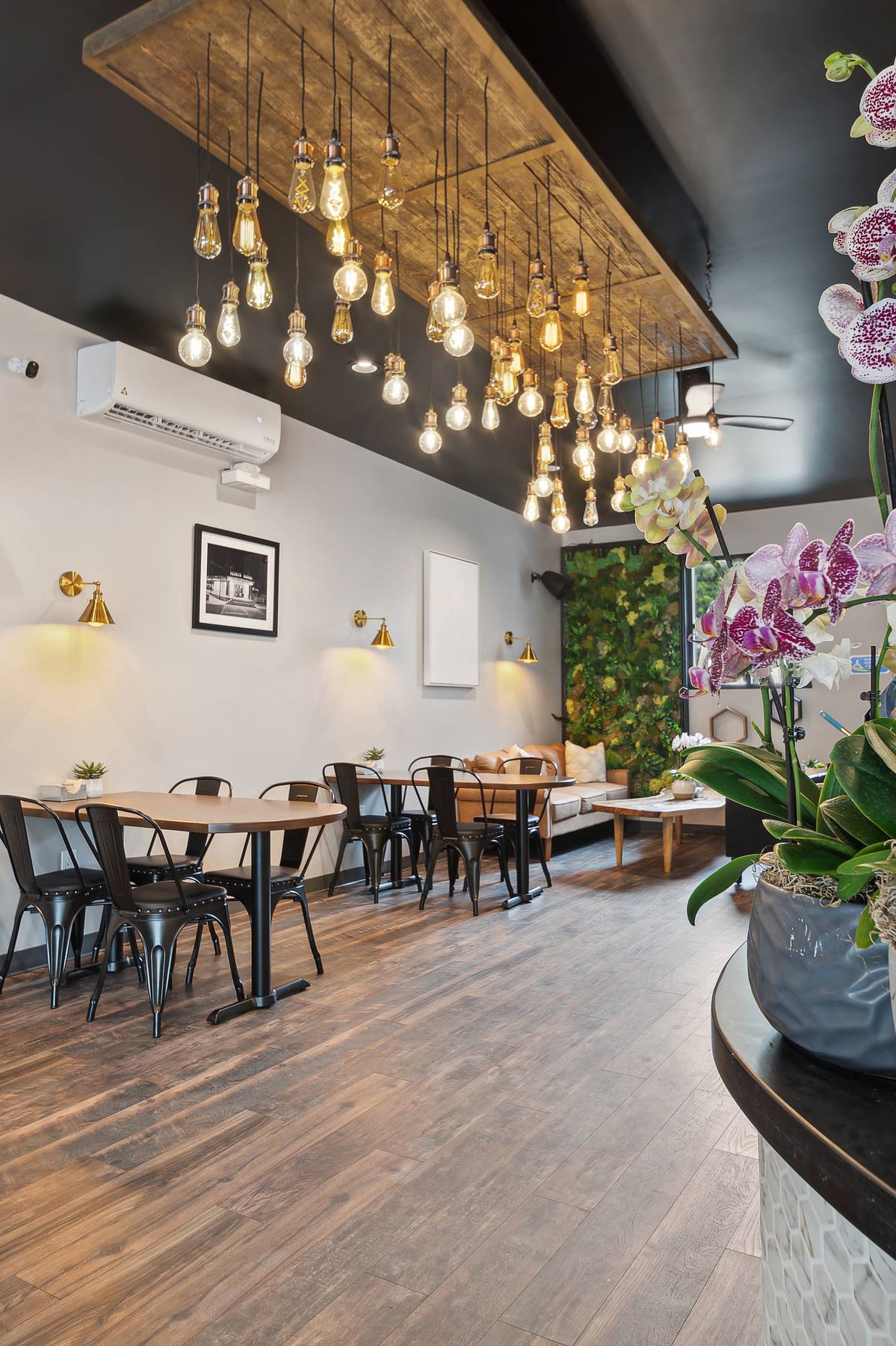 Private Events | Three Sisters Coffee & Tea in Burbank, CA
