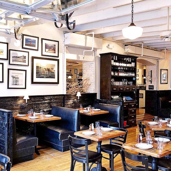 The Mermaid Inn Upper West Side | Hours + Location | The Mermaid Inn ...