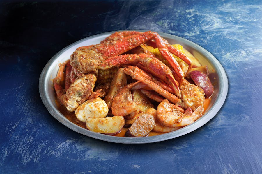 Snow Crab is Here! | Joe's Crab Shack | Seafood Chain in the US