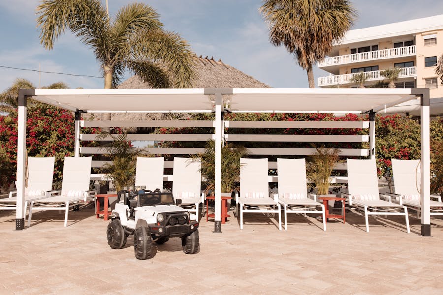 VIP Cabanas & Daybeds | PCI Beach Bar & Day Club