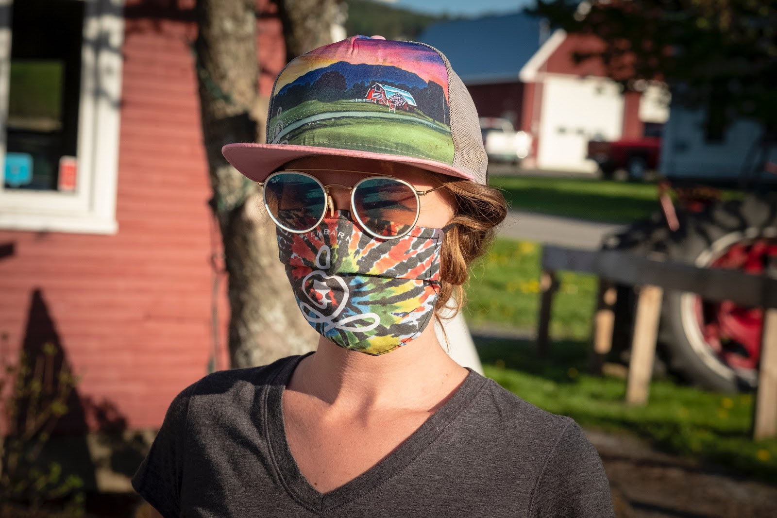 Anna Ayers Painting Hats | Zenbarn | American Restaurant & Bar in ...