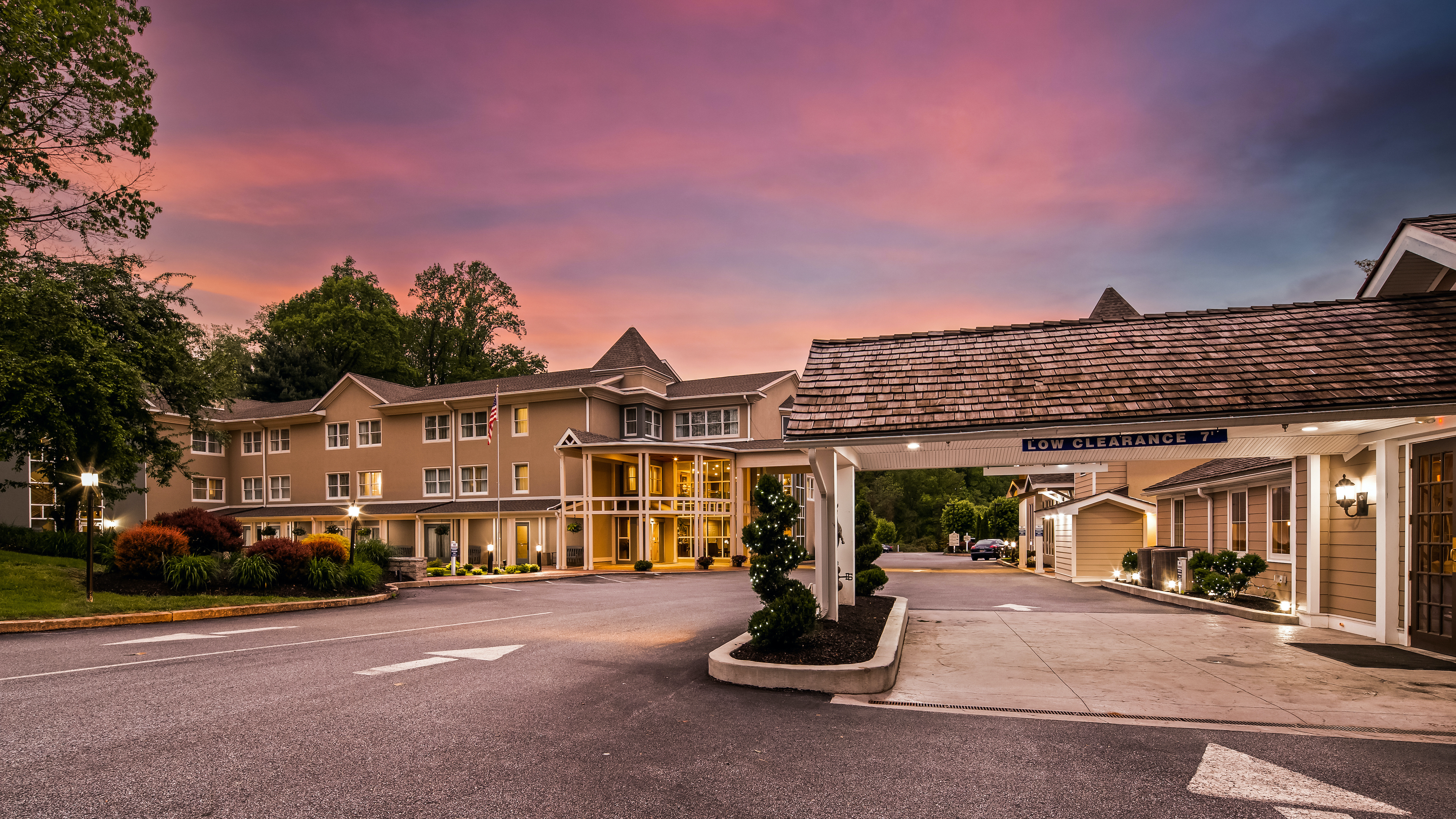 Hours & Location | Mendenhall Inn in Mendenhall, PA