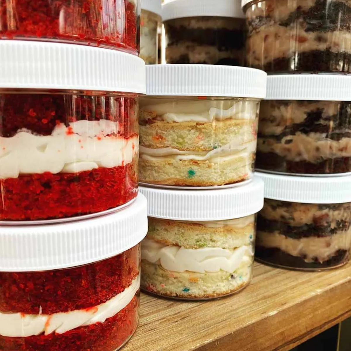 Cake Jars Good Cakes And Bakes Bakery In Detroit MI cake-jars-good-cakes-and-bakes-bakery-in-detroit-mi